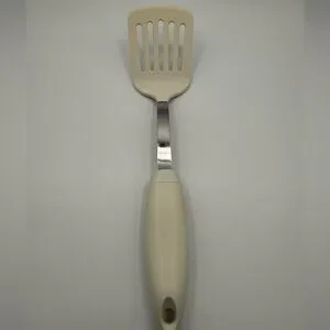 Pyrex | Kitchen | Vintage Pyrex Slotted Spatula Turner Beige Nylon ...